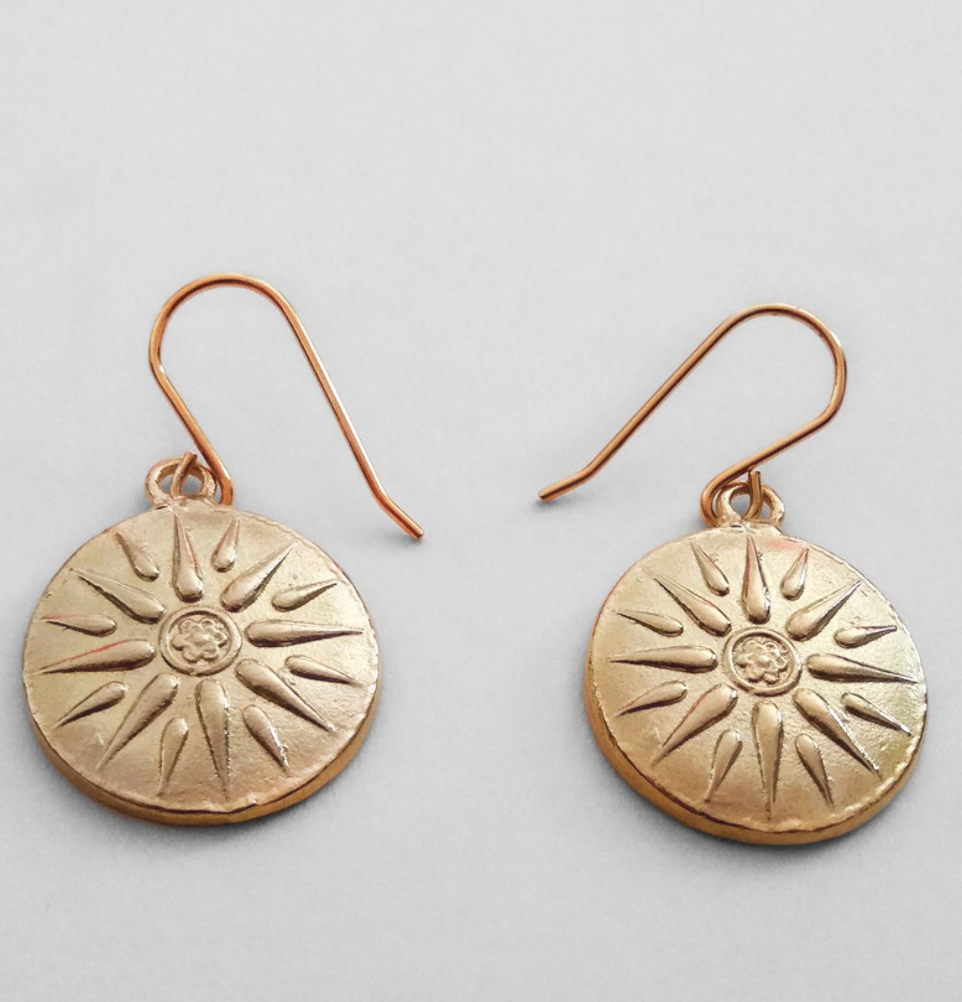 15 Stunning Ancient Greek Jewelry Pieces That Will Level Up Your Style